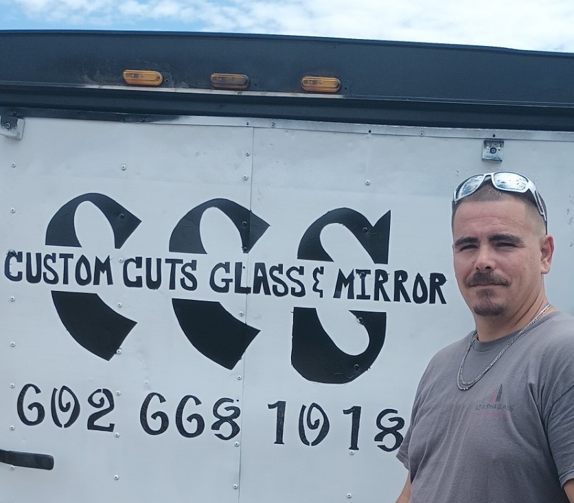 CCS Offers Custom Cut Glass Services - Custom Cuts Glass & Mirror LLC
