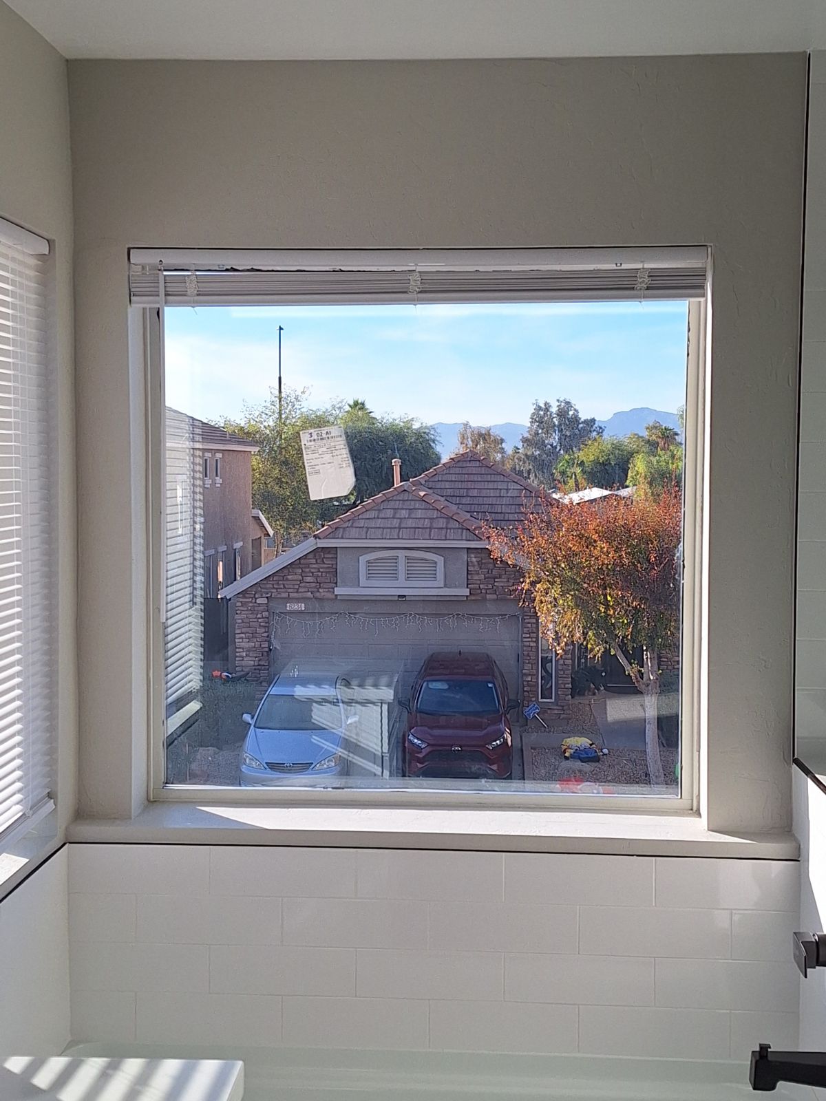 CCS Offers Custom Cut Glass Services - Custom Cuts Glass & Mirror LLC